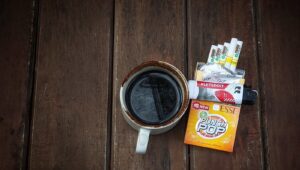 5 Merek Rokok Paling Enak dan Pas untuk Pemula