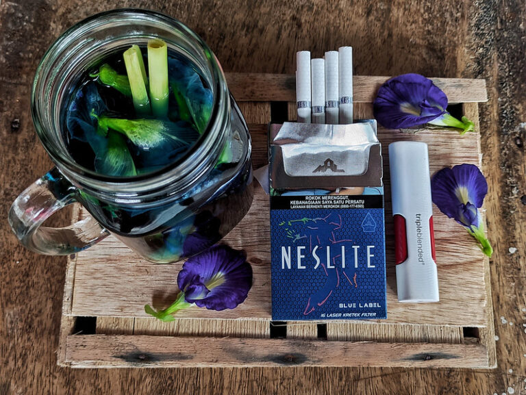 21 Varian Produk Rokok Esse » Boleh Merokok