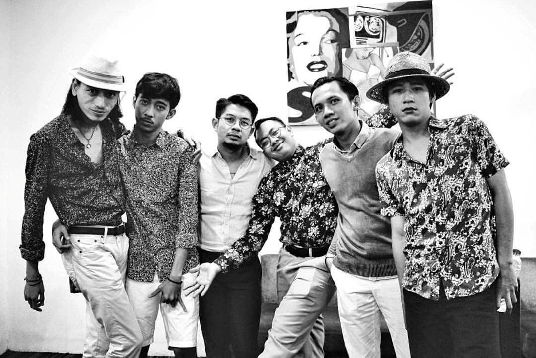 Sisitipsi, Rokok, dan Seni Menunda Perubahan Zaman » Boleh Merokok